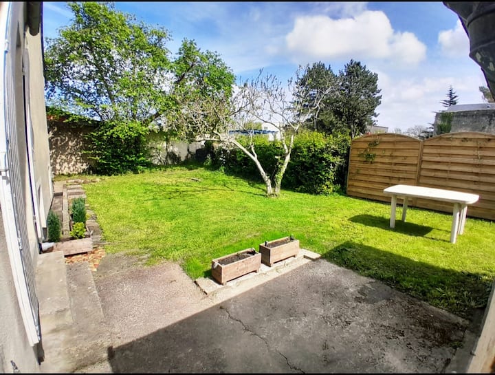 Jolie Maison Centre Historique Parking + Jardin - Bayeux
