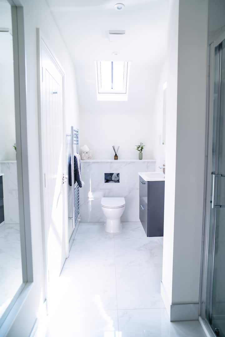 New Luxury Apartment, Oxford. - Oxford