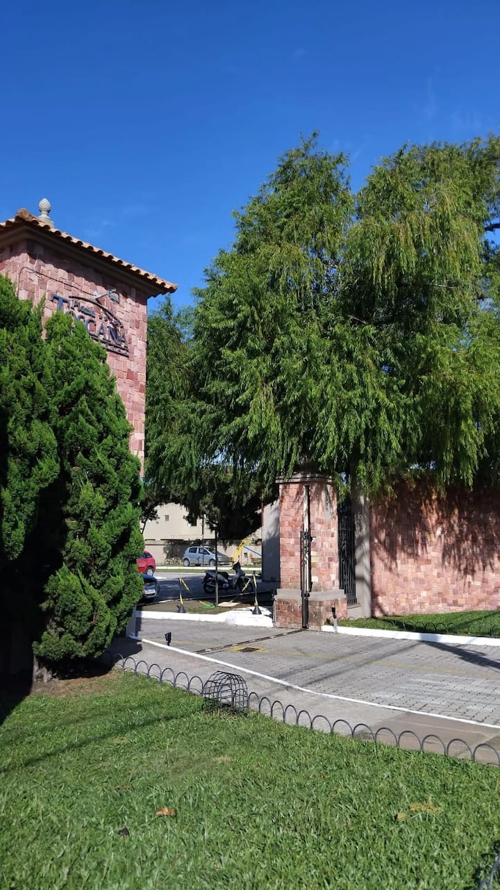 Apartamento Com Vaga Para Estacionamento - Pelotas