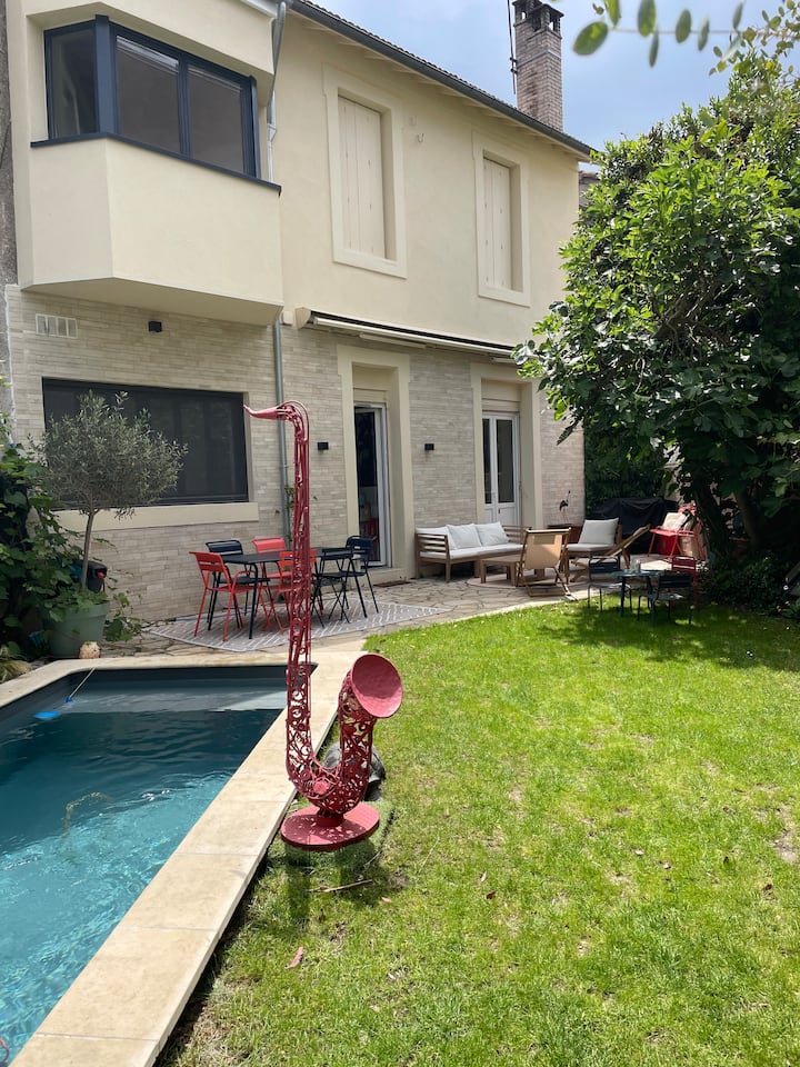 Maison Familiale Avec Piscine - Bordeaux