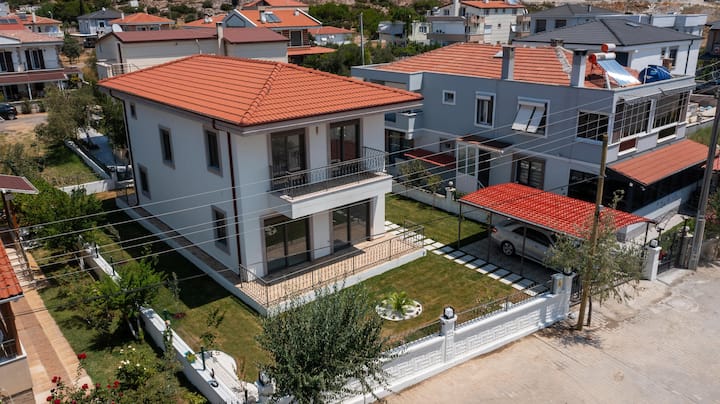 Ayvalık Küçükköy Sarımsaklı - Ayvalık