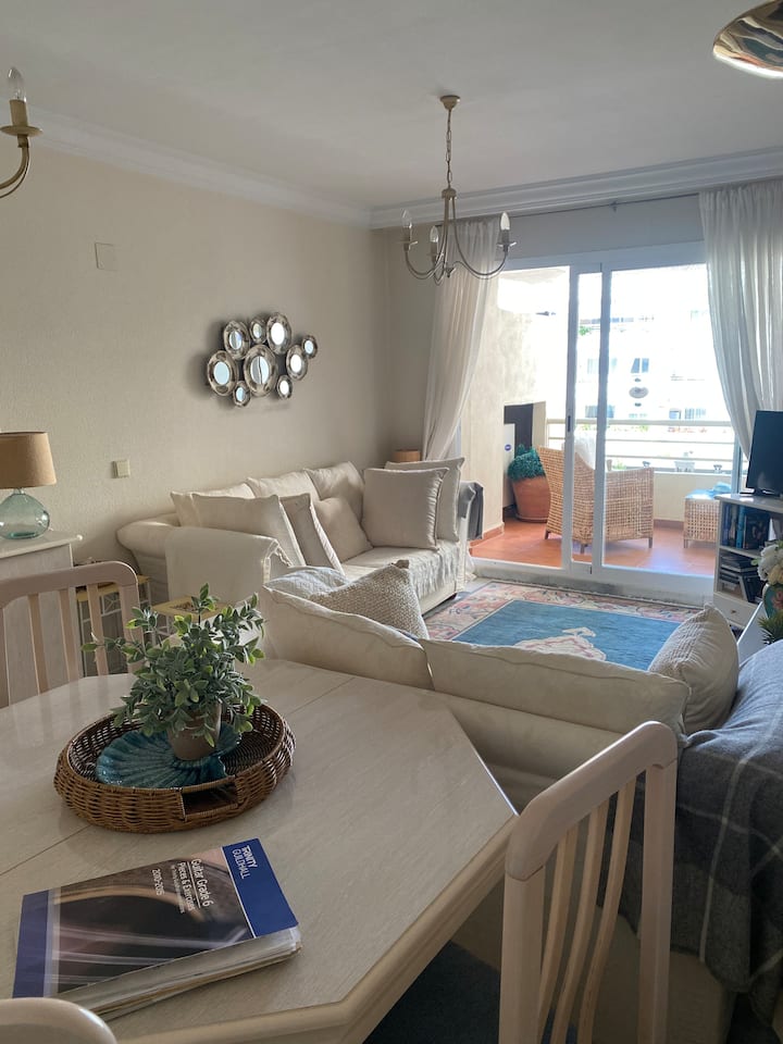 Marbella Sun Apartment - Marbella