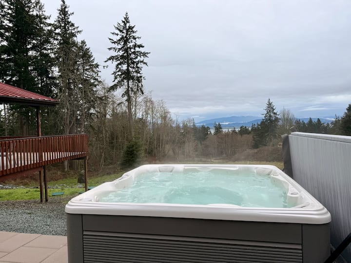 Peaceful View Acreage With New Hot Tub And Arcade - 橡港市