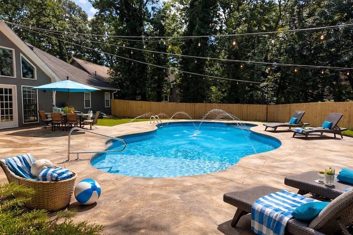 Family Fun W/ Private Pool • Furry Friends Welcome - Conyers, GA
