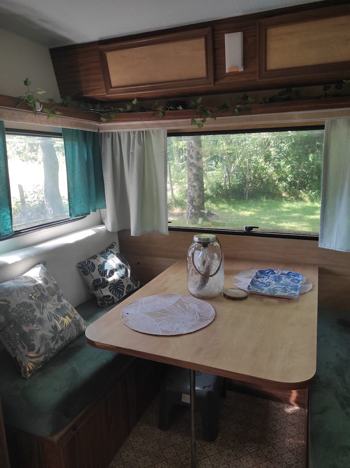 Caravane Cosy Dans Les Bois - Guenrouet