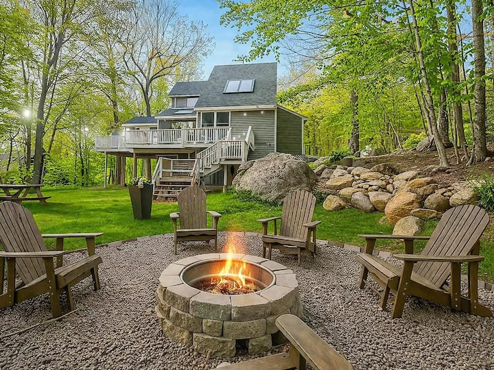 North Conway Home With Ev Charger & Fire Pit - Conway, NH