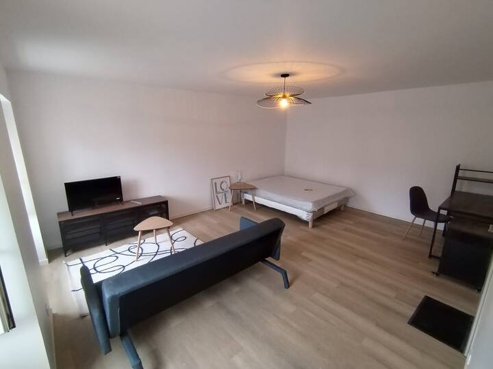 Chambre Xl, Avec Salon, Sdb Privatif - Morlaix