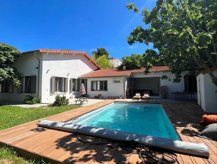 Marseille 12e, Villa Familiale Avec Piscine - Marseille