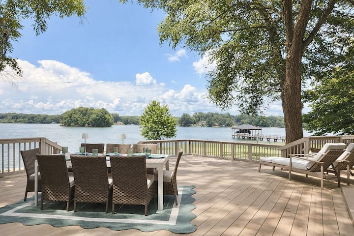Birch And Beam | A-frame Lakefront Cottage + Dock - Mooresville, NC