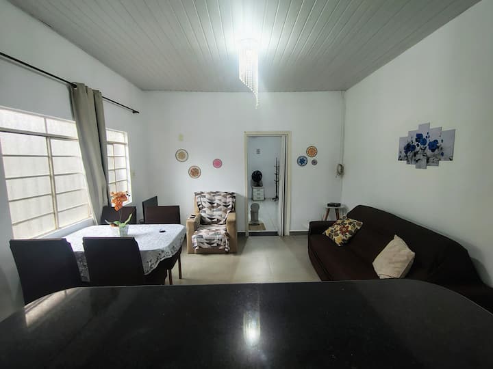 Casa ÓTima! - 8 Pessoas - V. Adyanna - Sjc, Sp. - São José dos Campos