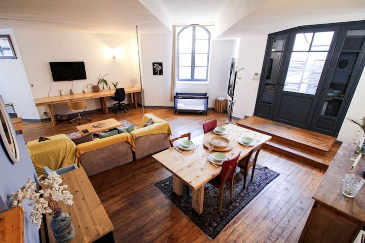 Appartement — Typique En Plein Centre - Carcassonne