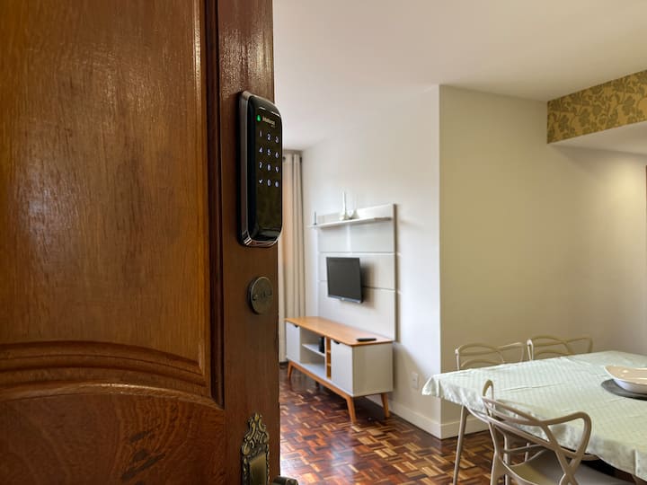 Apto Amplo 3qtos C Ac - Vila Velha