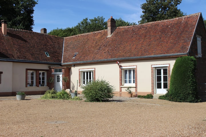 Grand Gîte Clos, Calme, Tout Confort Pour 15 Pers - Eure-et-Loir