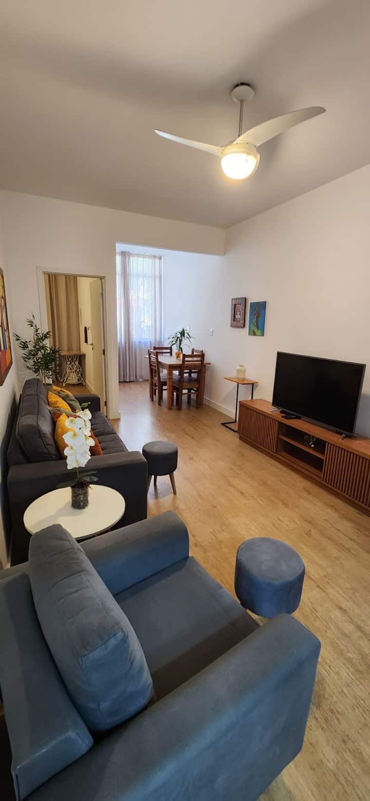 [Espetacular] Lindo Apto Ao Lado Da Praia De Copa - Copacabana