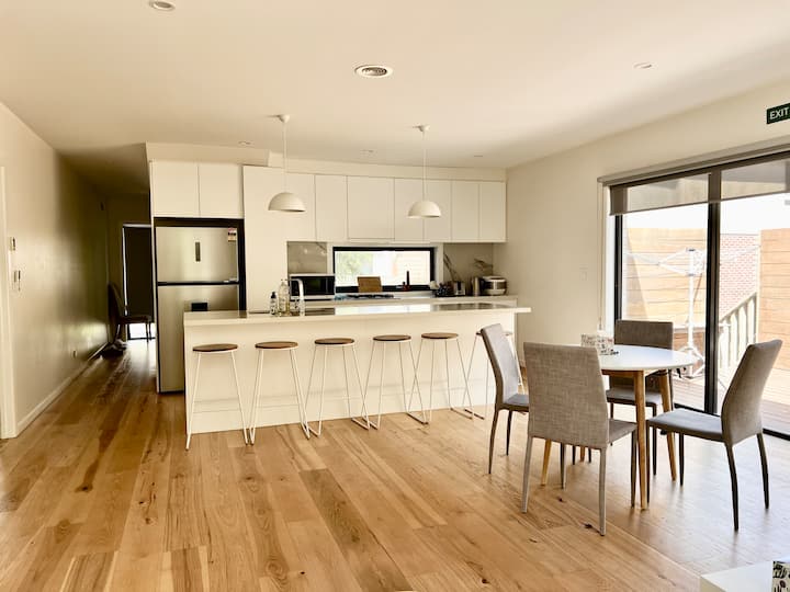 Natural Comfort Frankston Home - 프랭크스턴