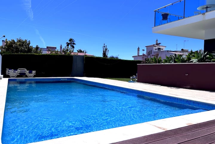 Casa De Praia Em Albufeira - Albufeira