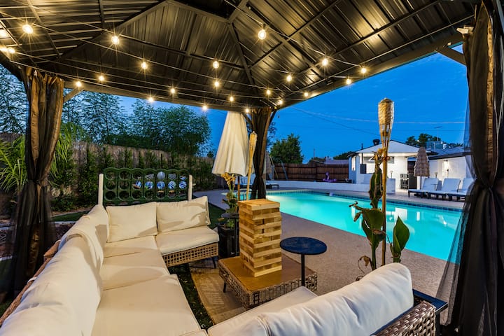 Sleeps 16 • Resort Pool • Mesa Az | Casa Tropical - Mesa, AZ