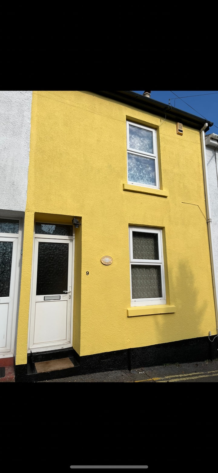 2 Bed Lustleigh Cottage - Paignton