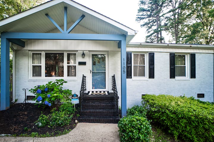 Cottage Vibes In Prime Spot - Charlotte