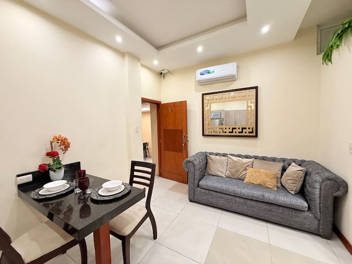 Suite Moderna Con Piscina Y Confort Total - Machala
