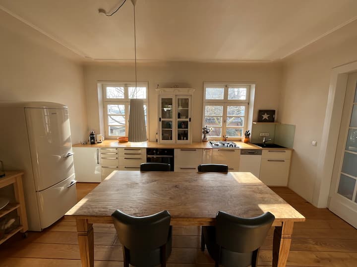 Stilvolle Wohnung Mit Garten & Parkplatz Stadtnah - Aix-la-Chapelle