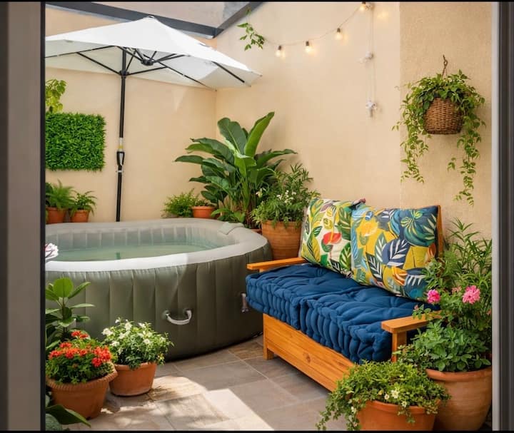 Colonna Secret: Private Hot Tub In Historic Center - Italien