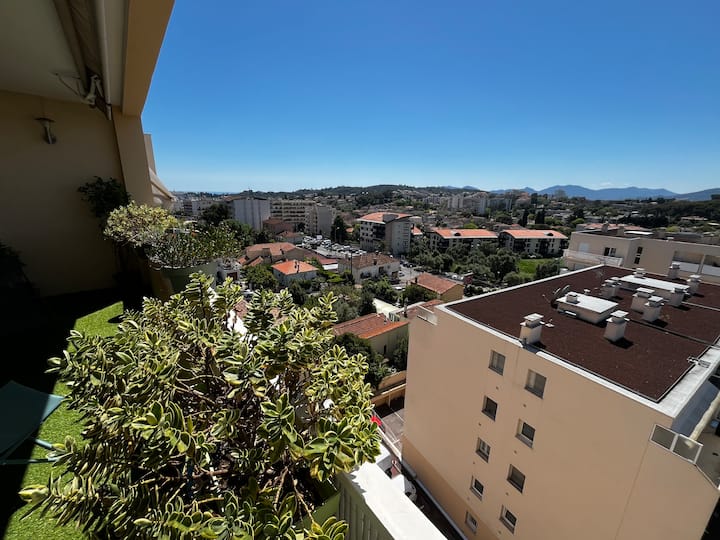 3 Pièces Au Calme 2 Terrasses - Le Cannet