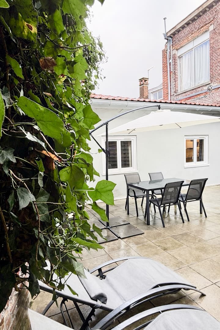 Terrasse Au Calme • Hyper Centre • Proche Lille - Tourcoing