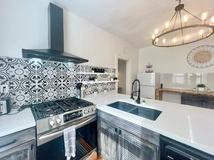 “Daydreaming” At Tower Grove Park - Saint-Louis, MO