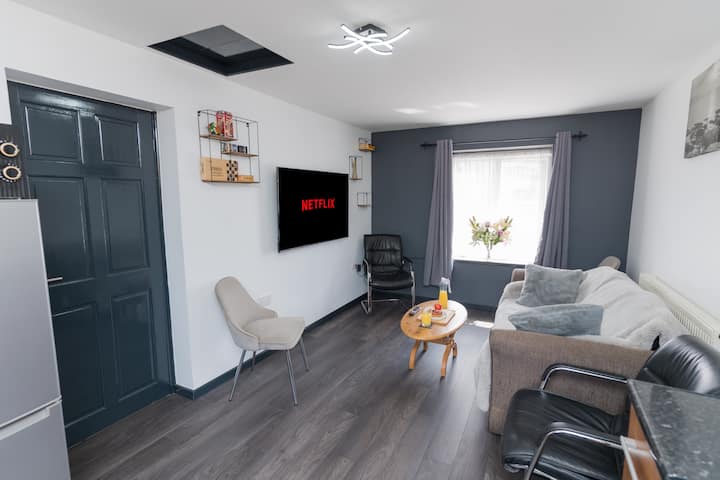 Future Stays Home From Home - Bewdley