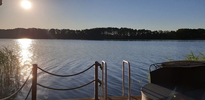 Idyllisches Ferienhaus Am See - Oranienburg