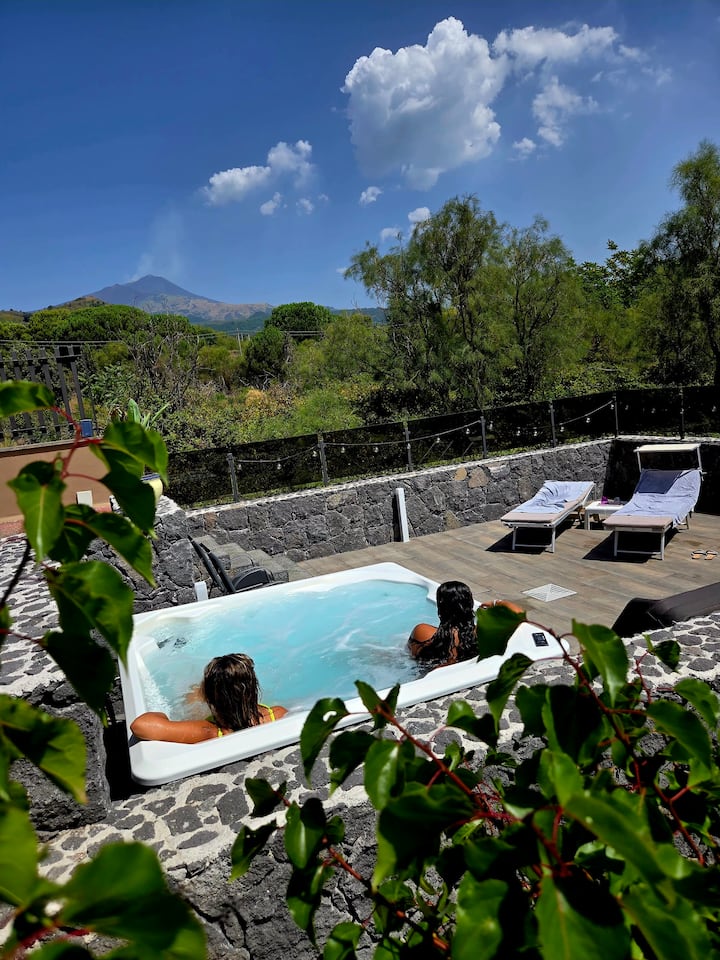 Etnaglow Luxory Sicilian Villa - Nicolosi