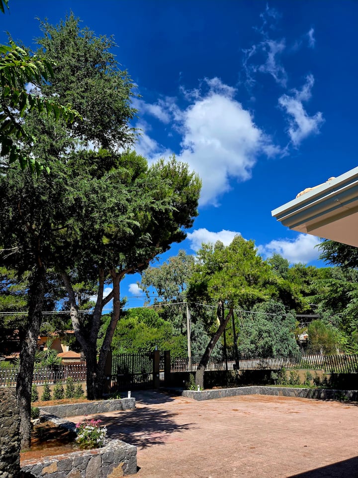 Etnaglow Luxory Sicilian Villa - Zafferana Etnea