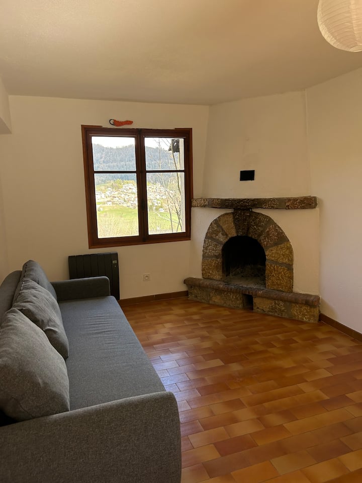 Charmant 2p Au Rdj D'une Maison En Pleine Nature - Beuil