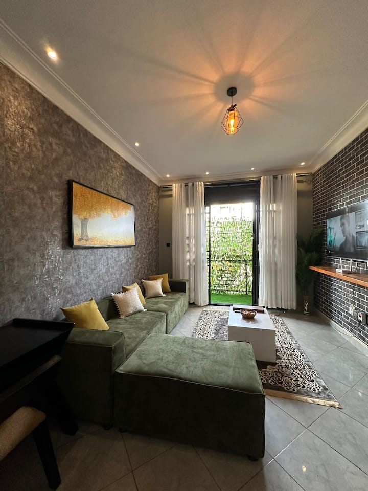 Starlight Homes Kyanja 4 With Airport Pickup - Uganda
