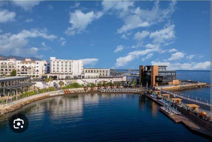 3+1 Seafront Apt. Pool & Beach - Girne