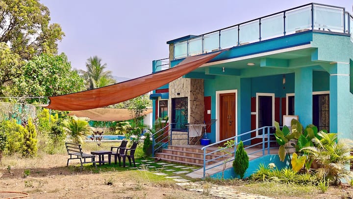 Daddy's Villa - Alibag