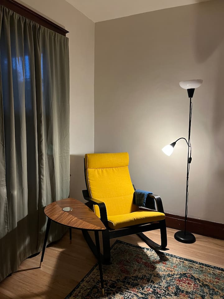 Home Away From Home: 2 Bedroom Remodeled 1st Floor - Niagara Falls, NY