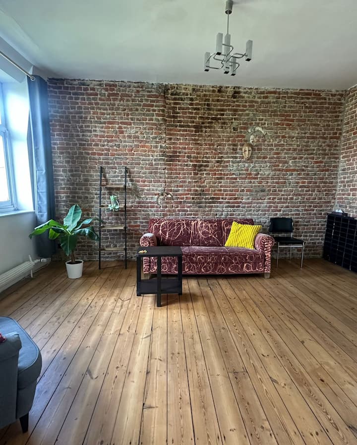 Big Cosy Family Duplex Near Grande Place - Brüssel Region, Belgien