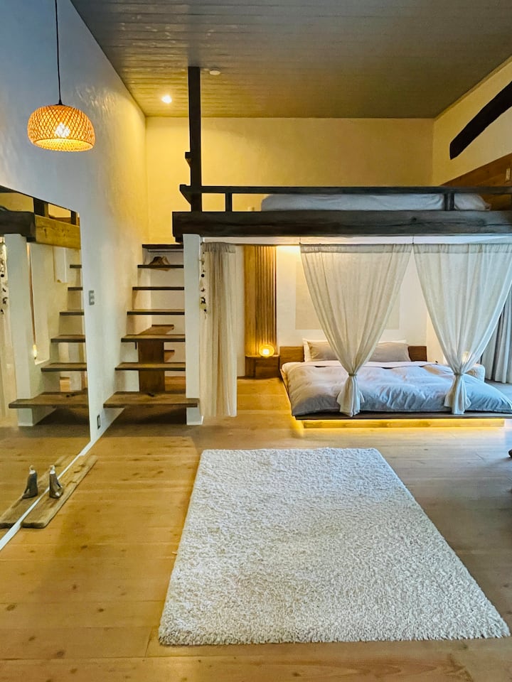 A Private Traditional House With A Focus On Natural Materials - Japan