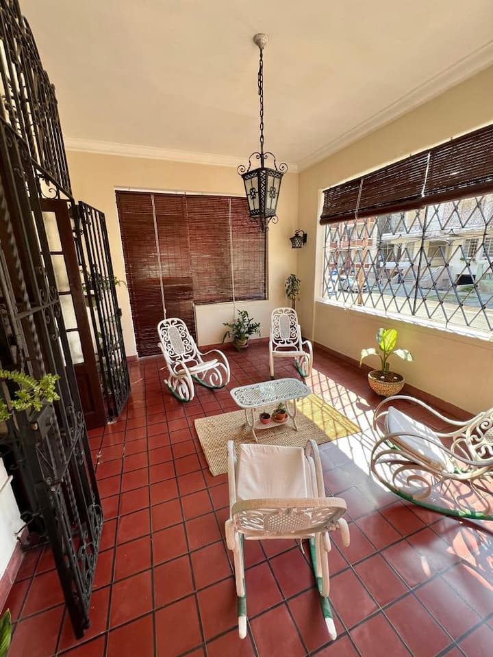 Apto Completo En La Habana- Wifi - 3 Hab - 3 Baños - Cuba