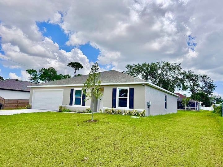 ¡Nuevo! Casa Comoda En Corazón De Port St. Lucie - Port St. Lucie, FL