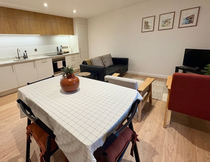 The Coastal Nest ~
Central Stay In Ballycastle - Ballycastle