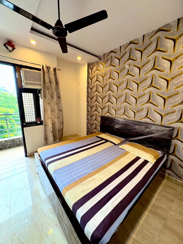 Private 2 Rooms (80m Walking Distance To Metro) - Bahadurgarh