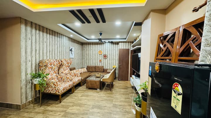 Seraphicinn 
Luxe&cozy Escape, - Assam