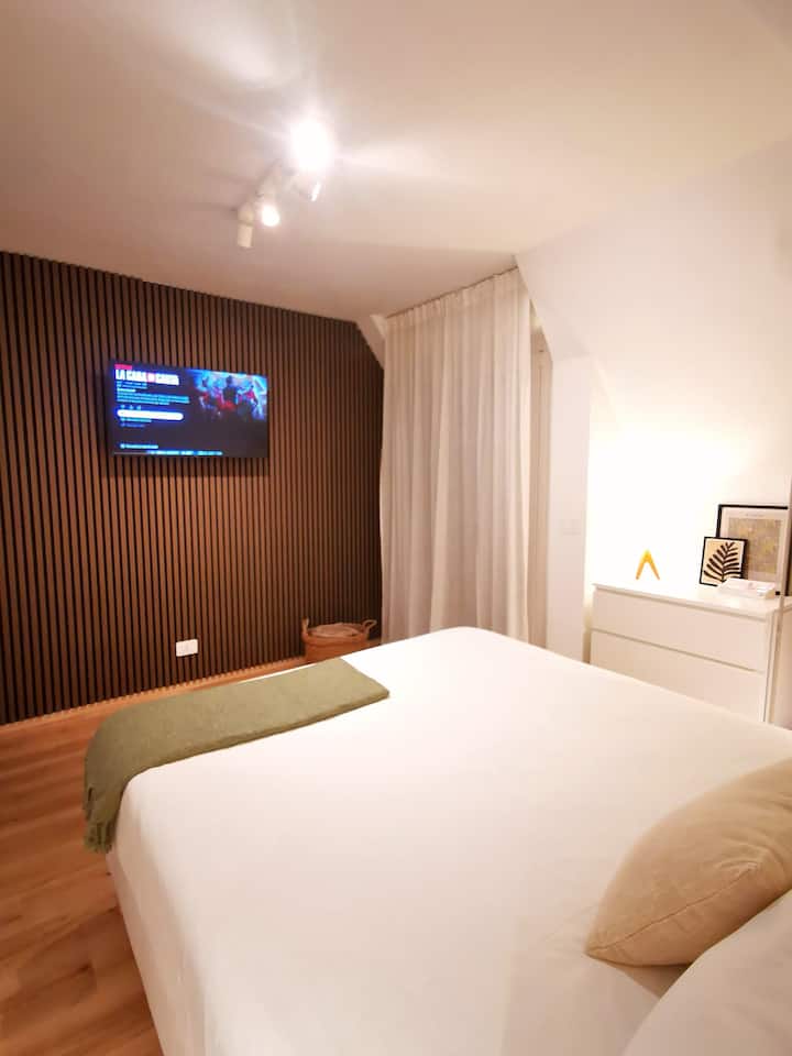 Bright Two-room Apartment Among The Rooftops - San Benedetto del Tronto