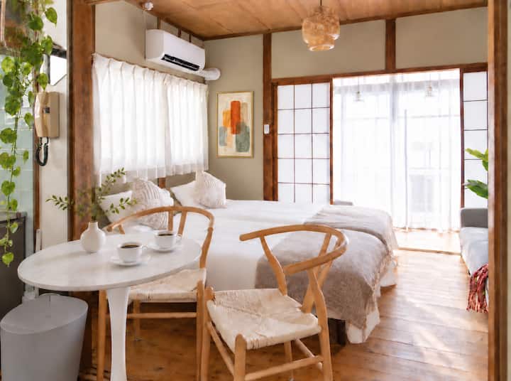 5-minute Walk From Nagoya Station/up To 4 People/perfect For Long Stays/experience A Rare Private House - Nagoya