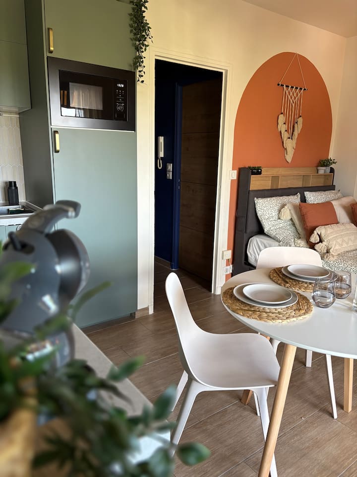 Nouveauté ! Studio Cosy, Wifi, Clim, Proche Plages - Toulon