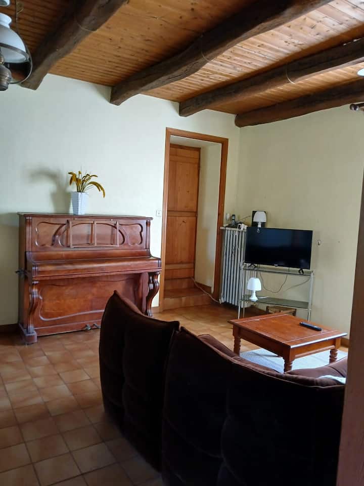 Ancienne Ferme 4p - Rochefort, France