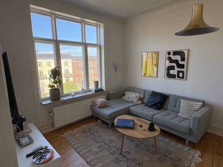 Spacious Bright Apartment Near The Lakes - Kopenhagen